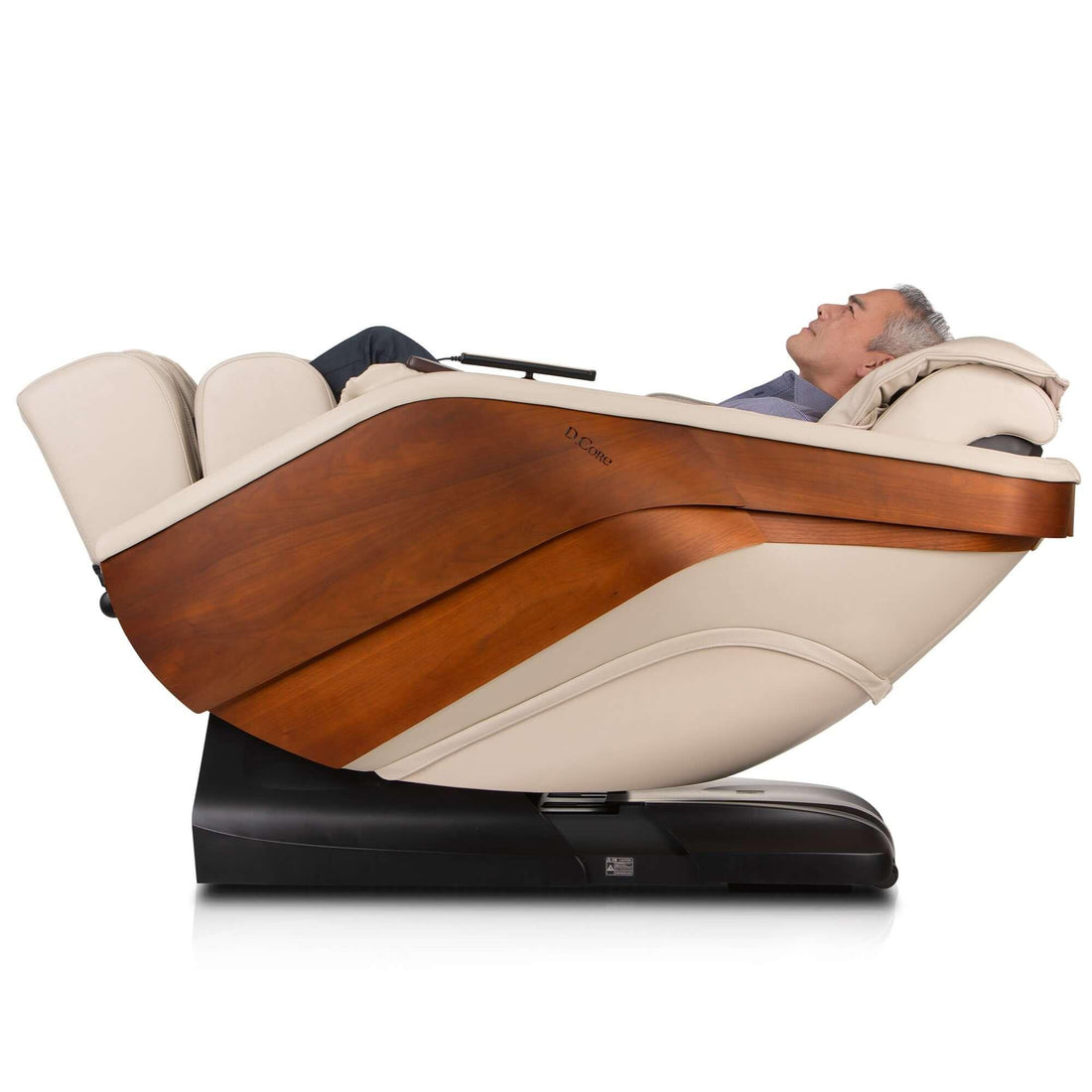 DCore STRATUS-JP Massage Chair: Ultimate Relaxation | Made in Japan